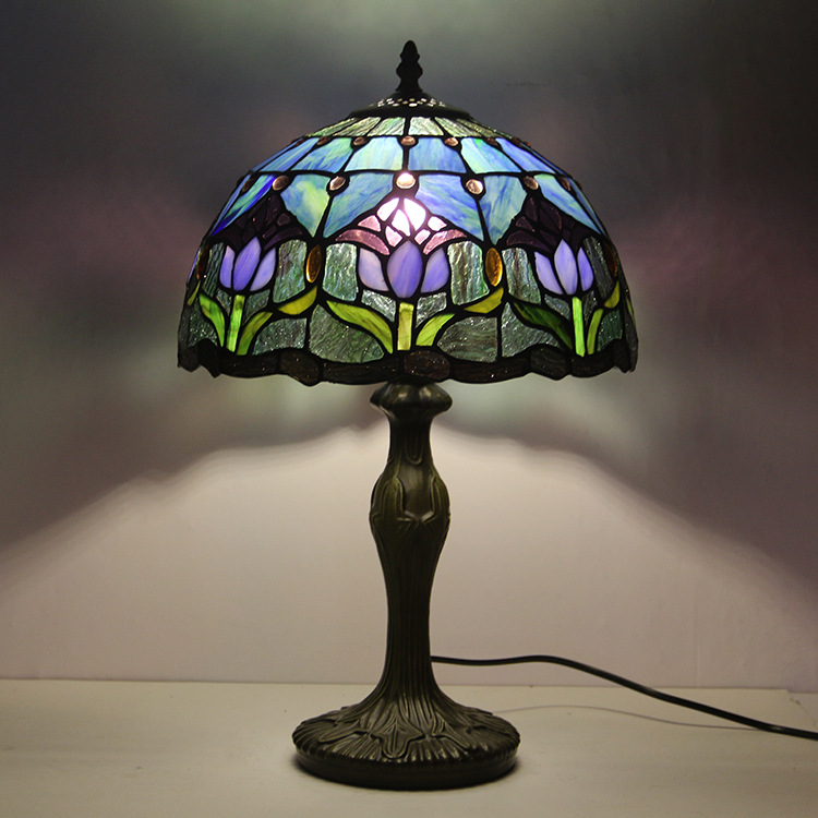 Blue Flower Tiffany Table Lamp
