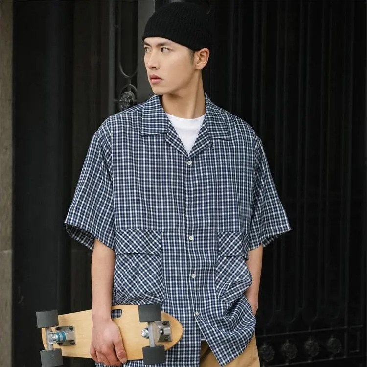 Relaxed and Chic Outdoor Shirt