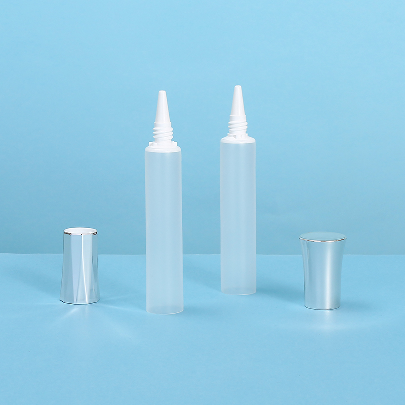 Custom 15ml Long Nozzle Tip White Tube Cosmetic Container D19mm With ...