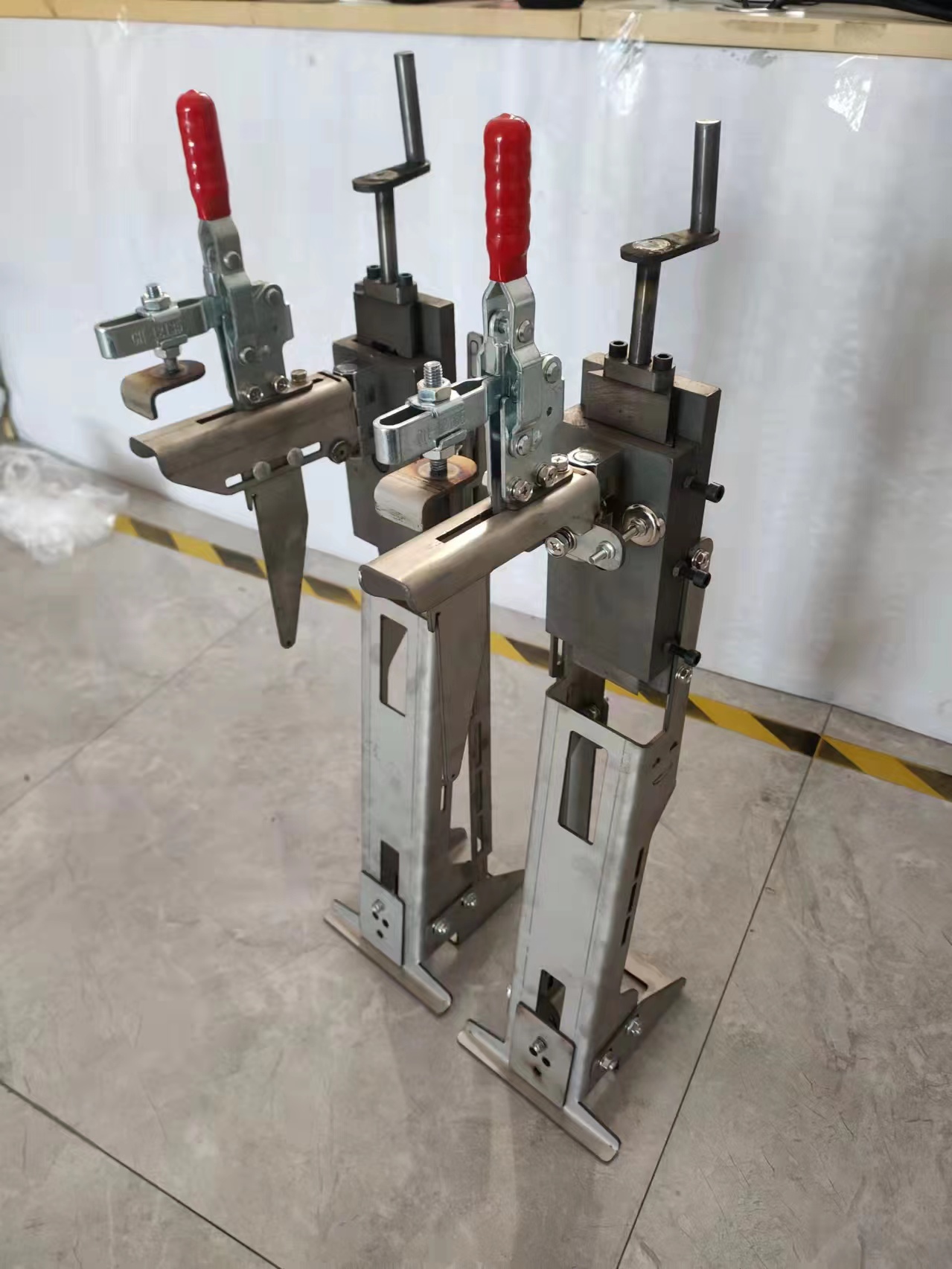 Chinese Elevator Installation Tools | Elevator Sill Install