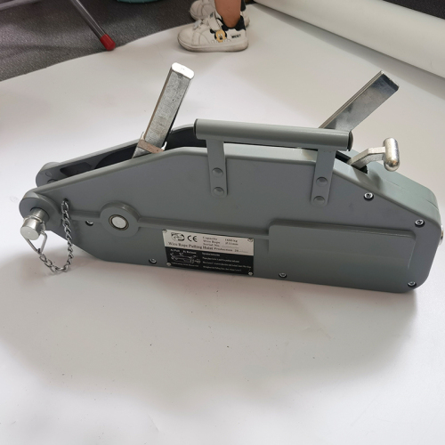 Manual Wire Rope Hoist- Safe and easy way of lifting and pulling