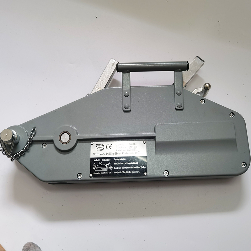 Manual Wire Rope Hoist- Safe and easy way of lifting and pulling