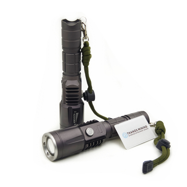 Aluminum alloy lithium battery strong light flashlight