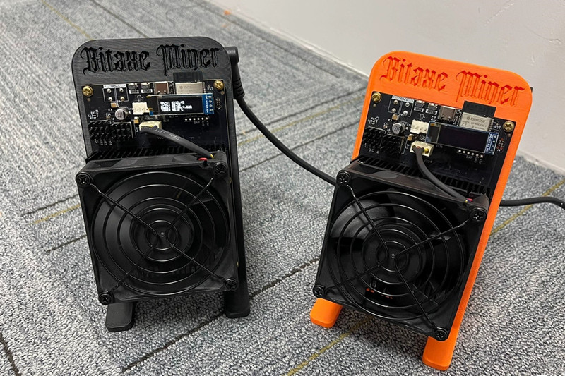 Bitaxe SupraHex 701 Bitcoin Solo Miner 4.2THs