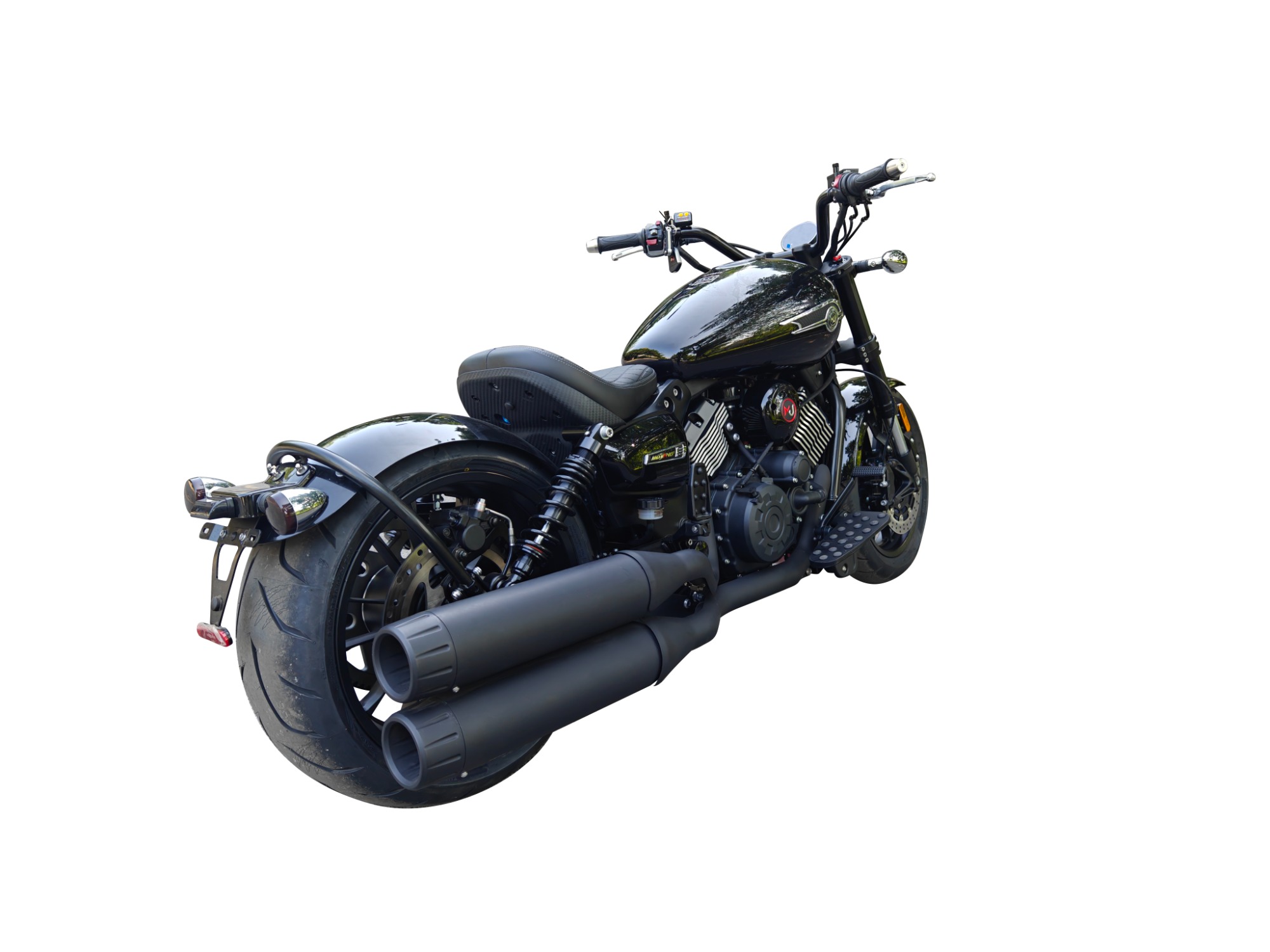800cc V-type twin-cylinder liquid-cooled eight-valve asynchronous ...