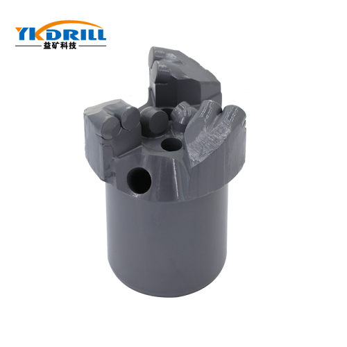 PDC drill bit