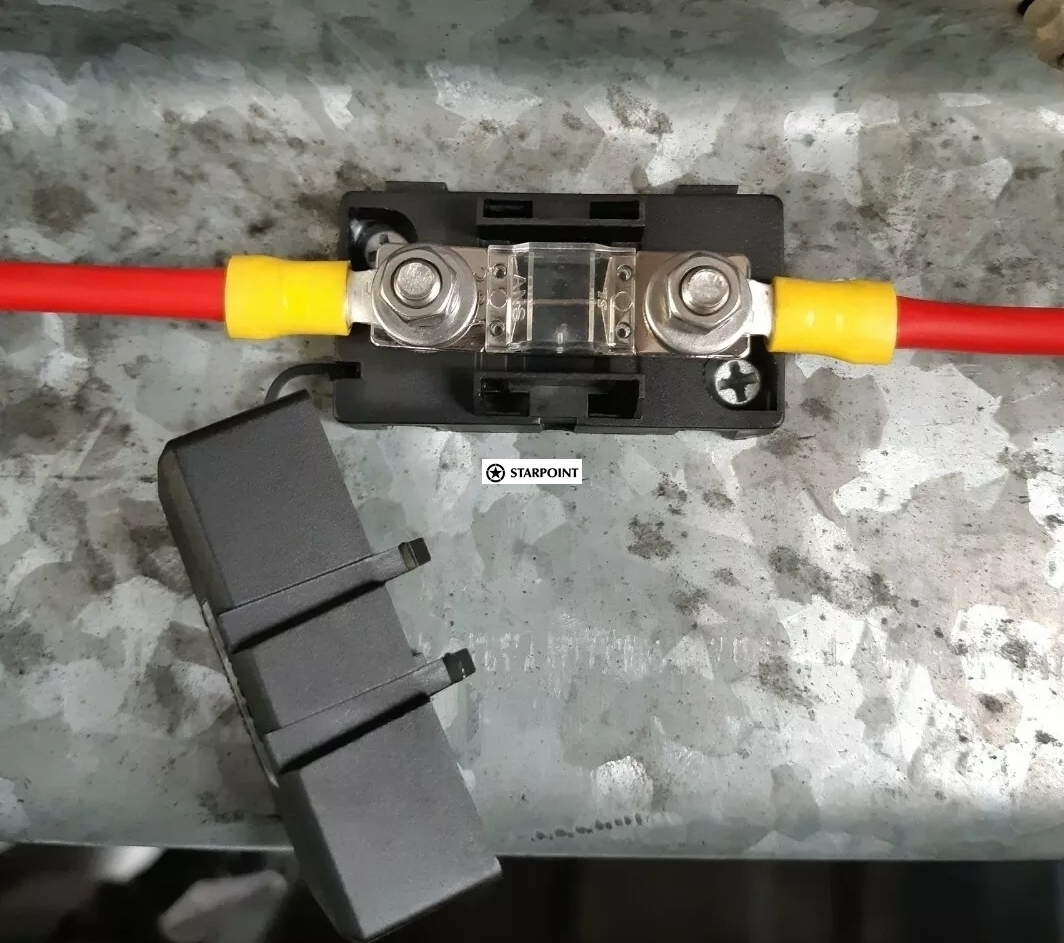 Midi Fuse Kit - 3 x 30 Amp Midi Fuses & 2 x Midi Fuse Holders for dual ...