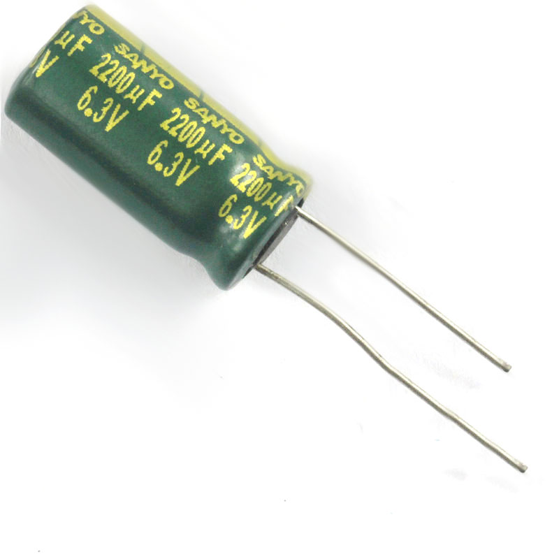 Electrolytic Capacitor 6.3V/2200UF 10*20MM