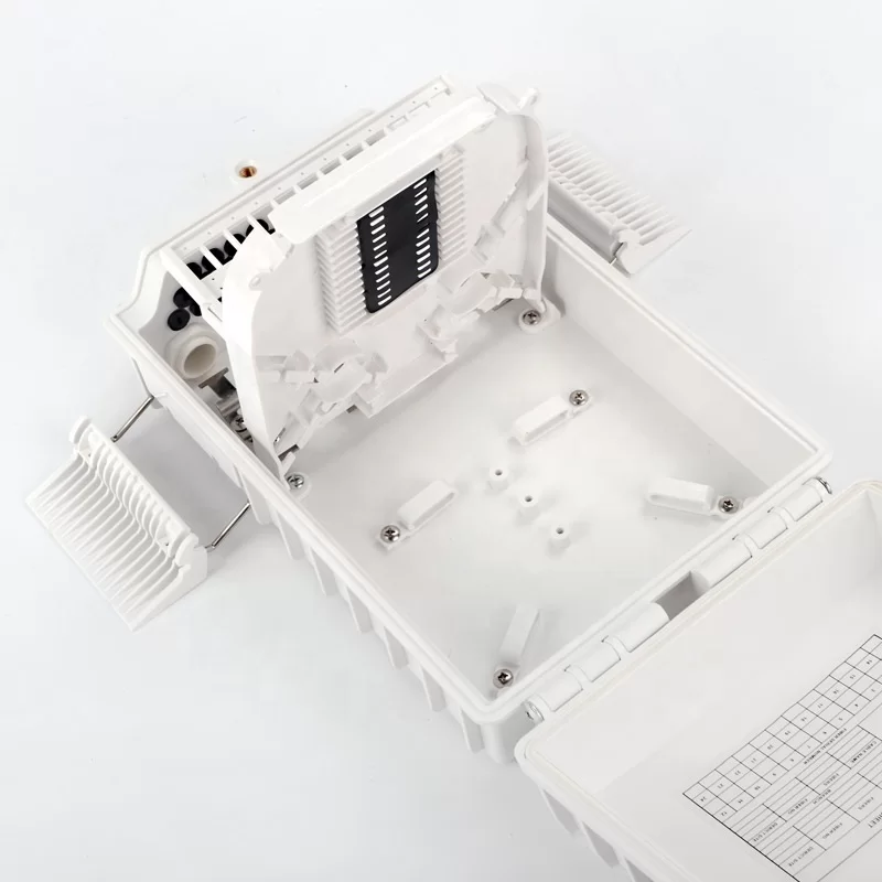 4 inlet 24 out Fiber Optic Distribution Box midspan port uncut design ...