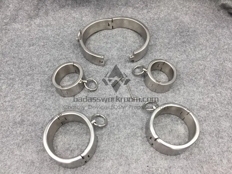 Stainless Steel 3 In 1 Restraint Cuffs Kit(screw lock),Steel Bondage Gear