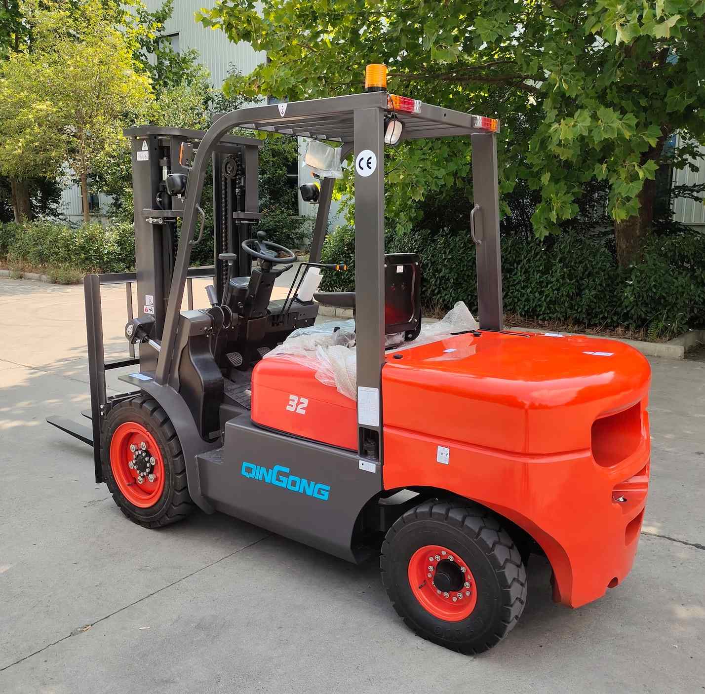 QINGONG 3.2Ton Diesel Forklift Truck Lift Truck,Diesel Forklift