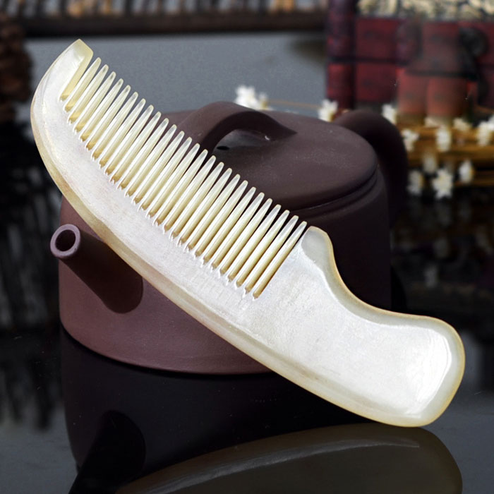 Natural sheep horn comb with curved handle,Ox Horn Combs