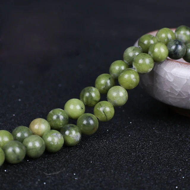 Natural southern jade beads