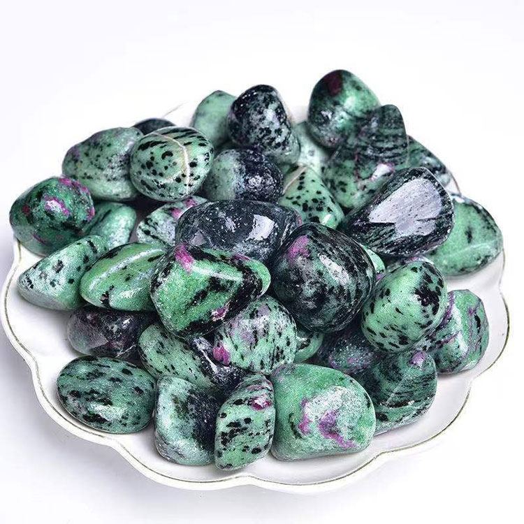 Natural epidote polished stone