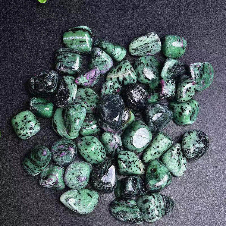 Natural epidote polished stone