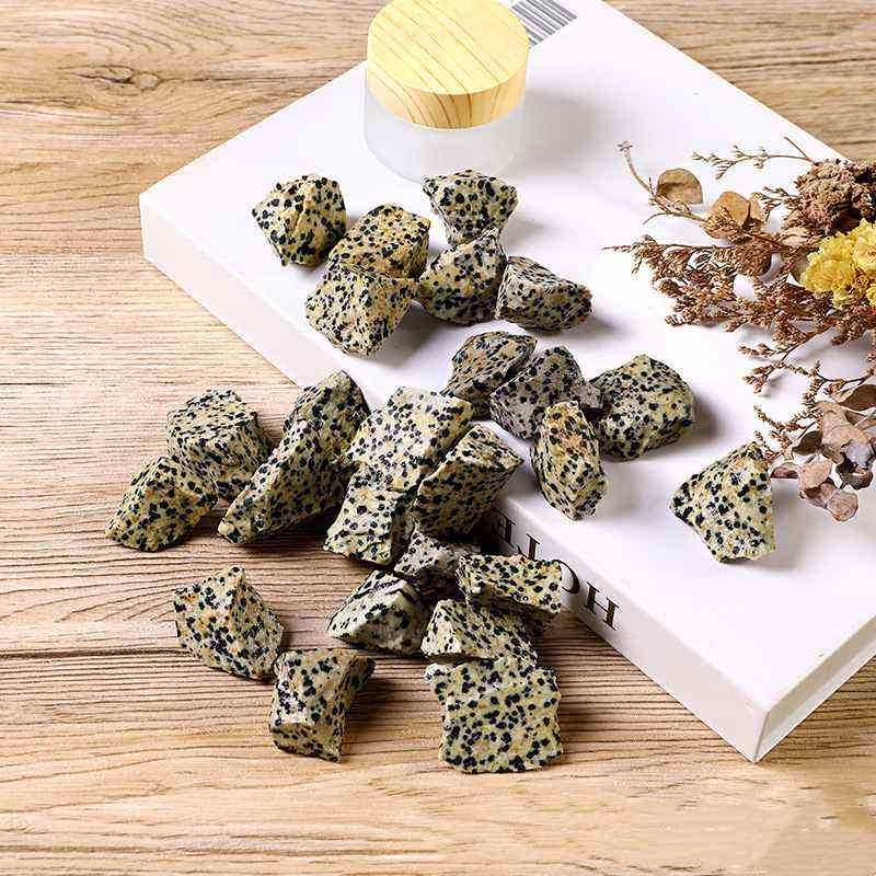 Natural spotted stone rough stone