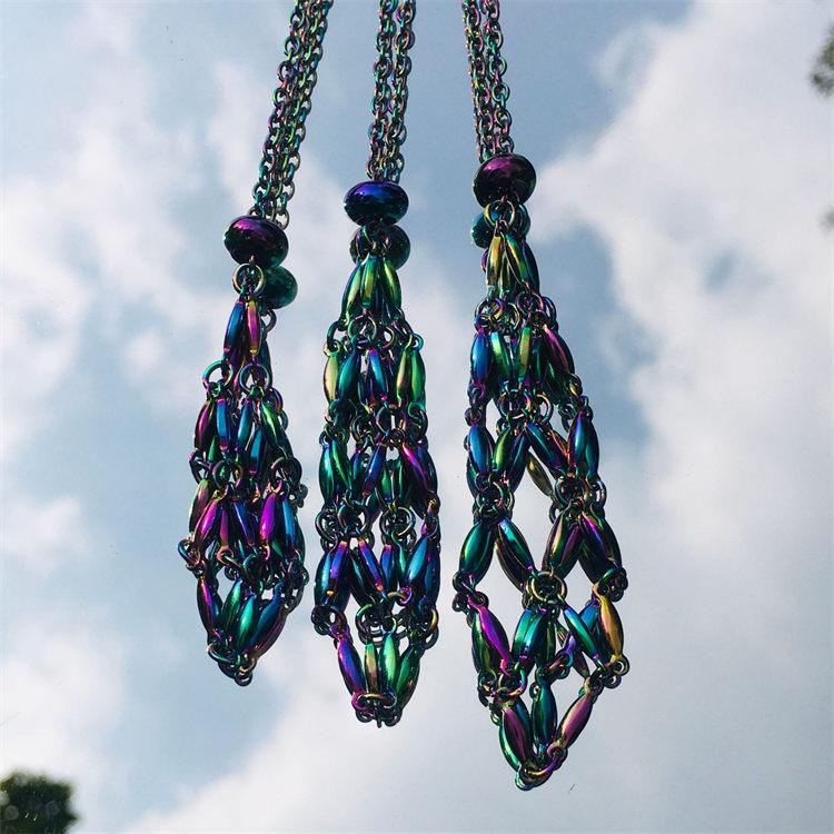 The true color of rice beads steel crystal metal mesh pendant