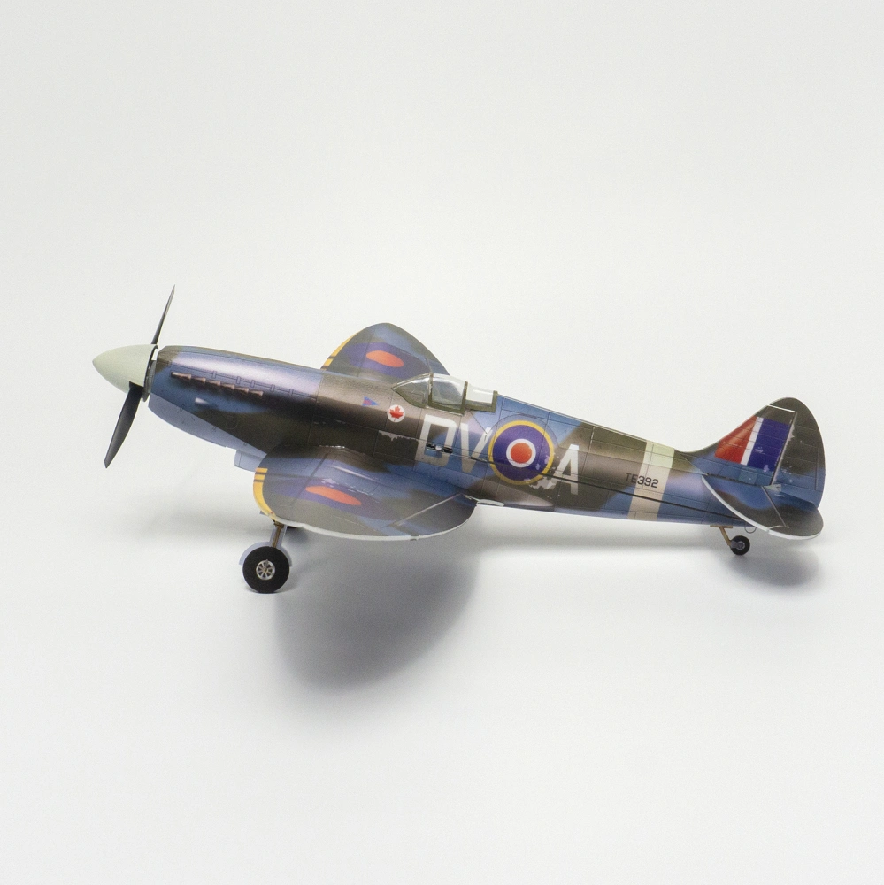Spitfire MK XVI 5CH Aircraft with Retractable Landing Gear