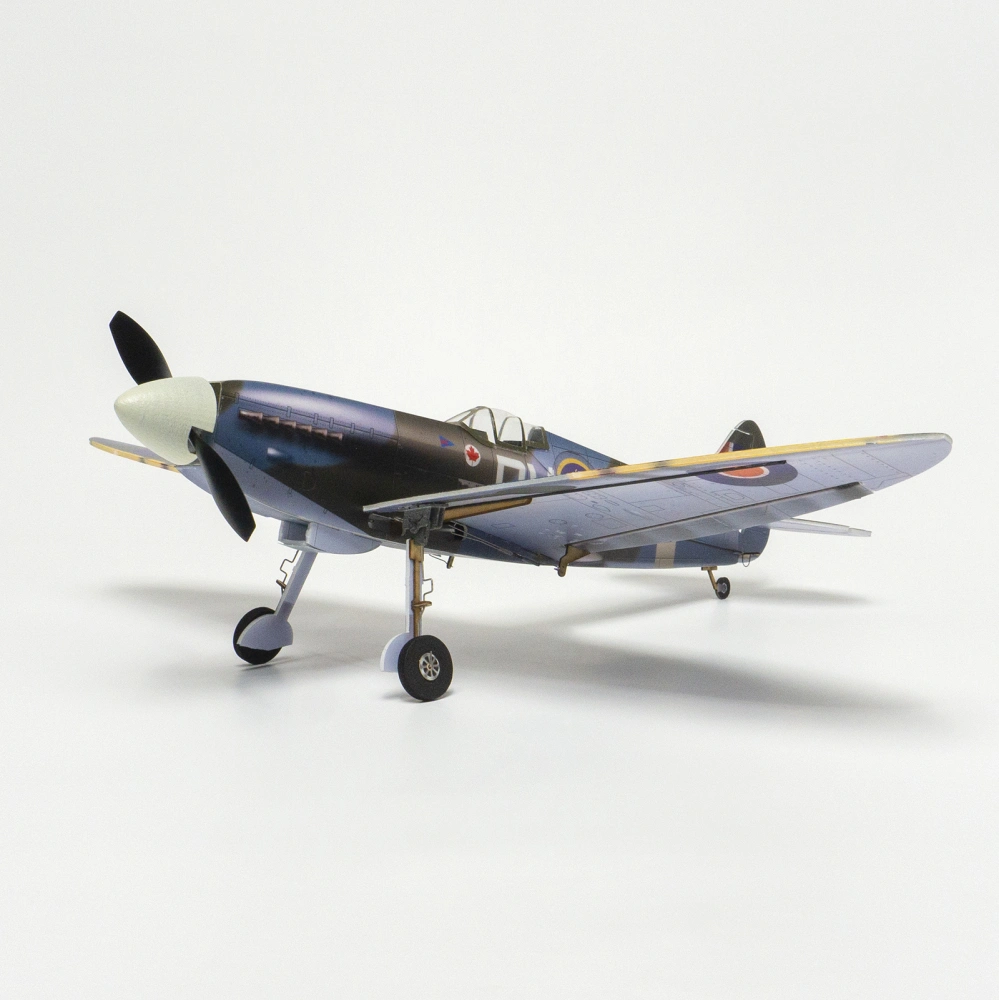 Spitfire MK XVI 5CH Aircraft with Retractable Landing Gear