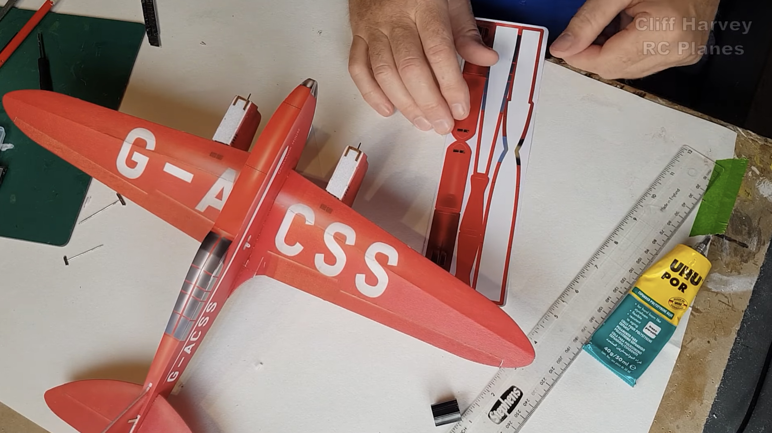 De Havilland DH.88 Comet Dual Motor aricraft 460mm 4CH RC aircraft kit