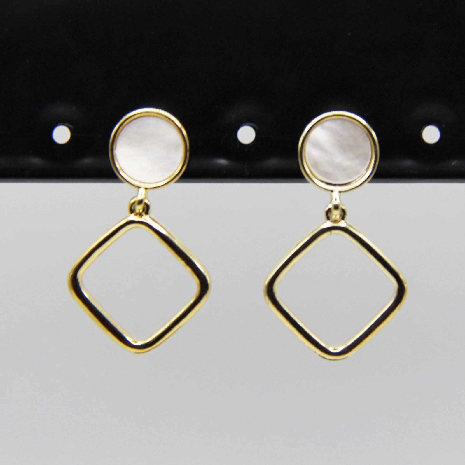 Sterling Silver 925 shell pearl earring stud 2024 February new trend,Earrings