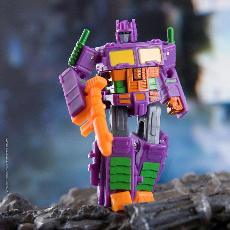 Transformer Dr.Wu DW-E04E Prime Commander Optimus Prime Eva Version