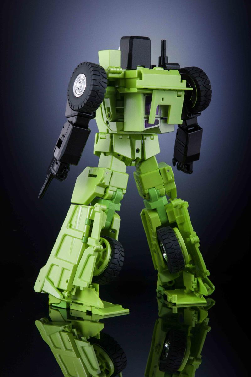 Transformer X-Transbots MX-46 Big Load Long Haul Devastator