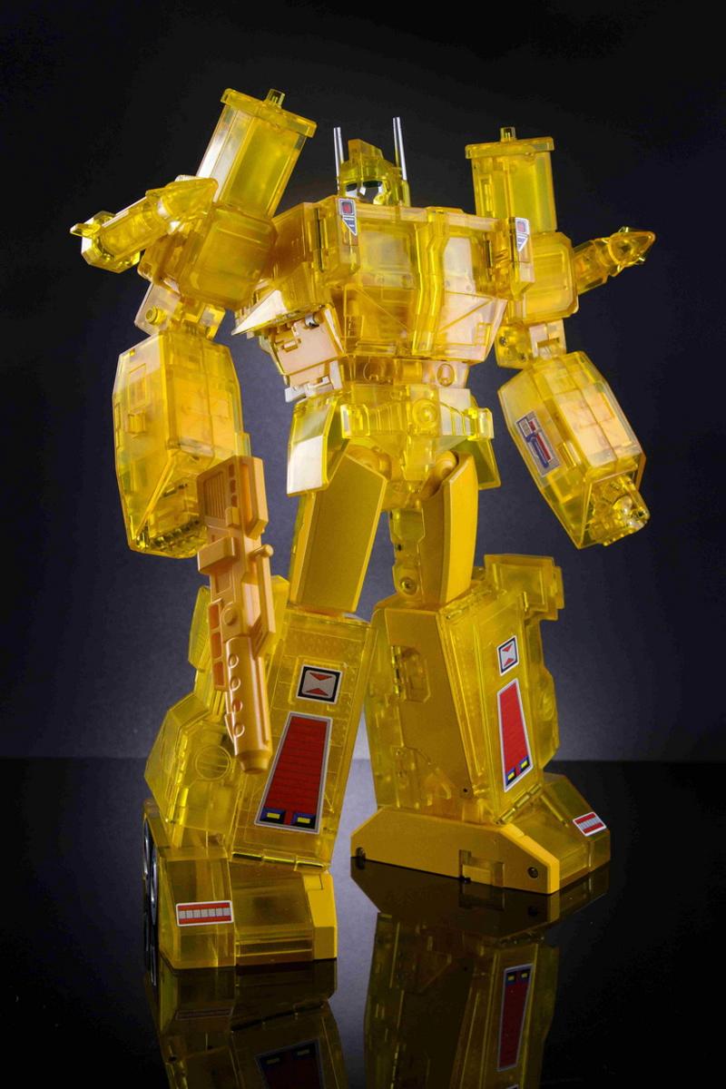 Transformer X-Transbots MX-22CY Citizen Stack Ultra Magnus Clear Yellow Ver