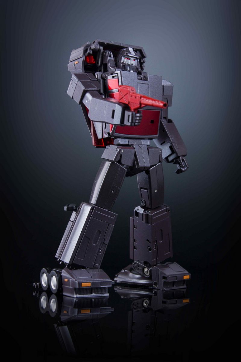 Transformer X-Transbots MX-29 Fury Runabout