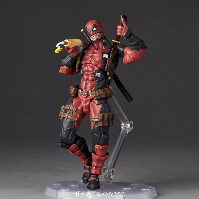 Kaiyodo Revoltech Amazing Yamaguchi Deadpool Ver2.5 Red action figure