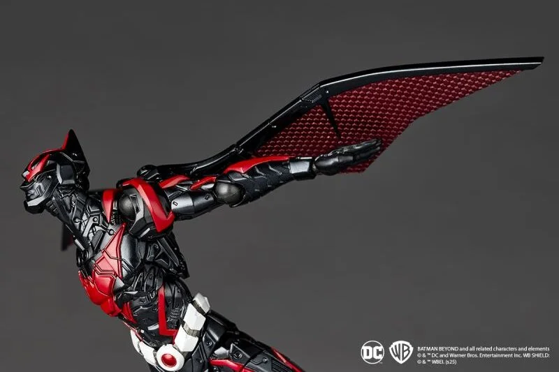 Kaiyodo Revoltech Amazing Yamaguchi Batman Beyond DC