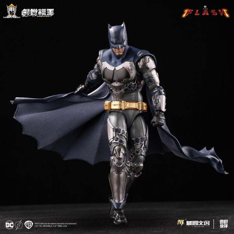 Modoking Batman The Flash Ver Model Kit figure