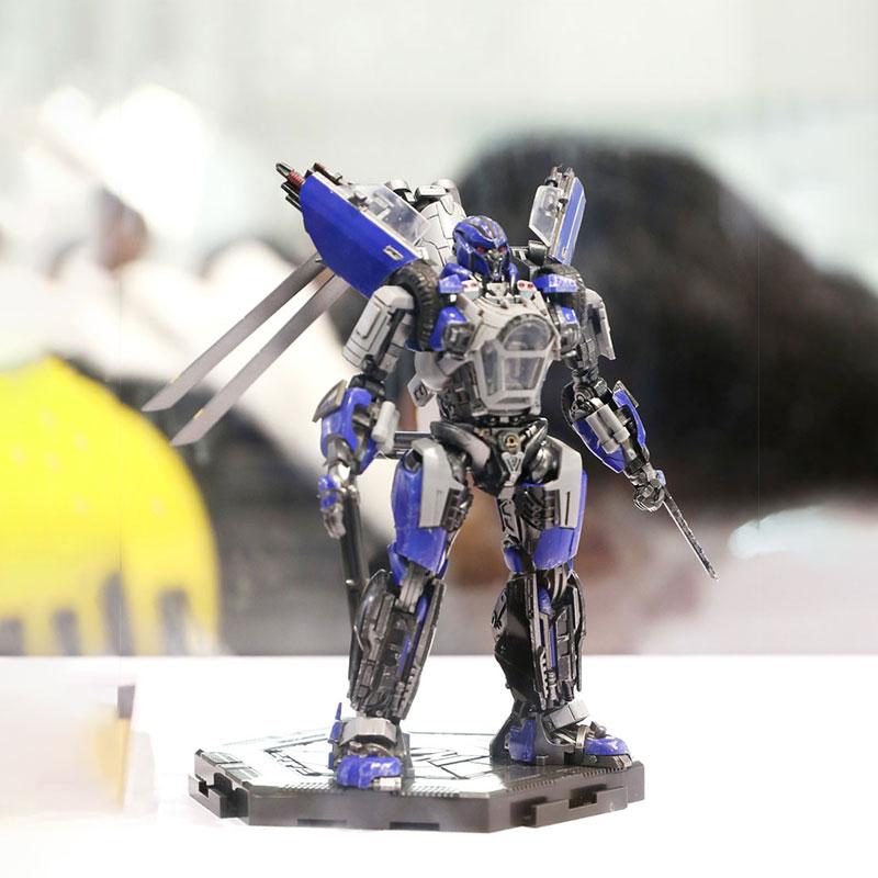 Trumpeter Smart Kit Bumblebee Movie Dropkick