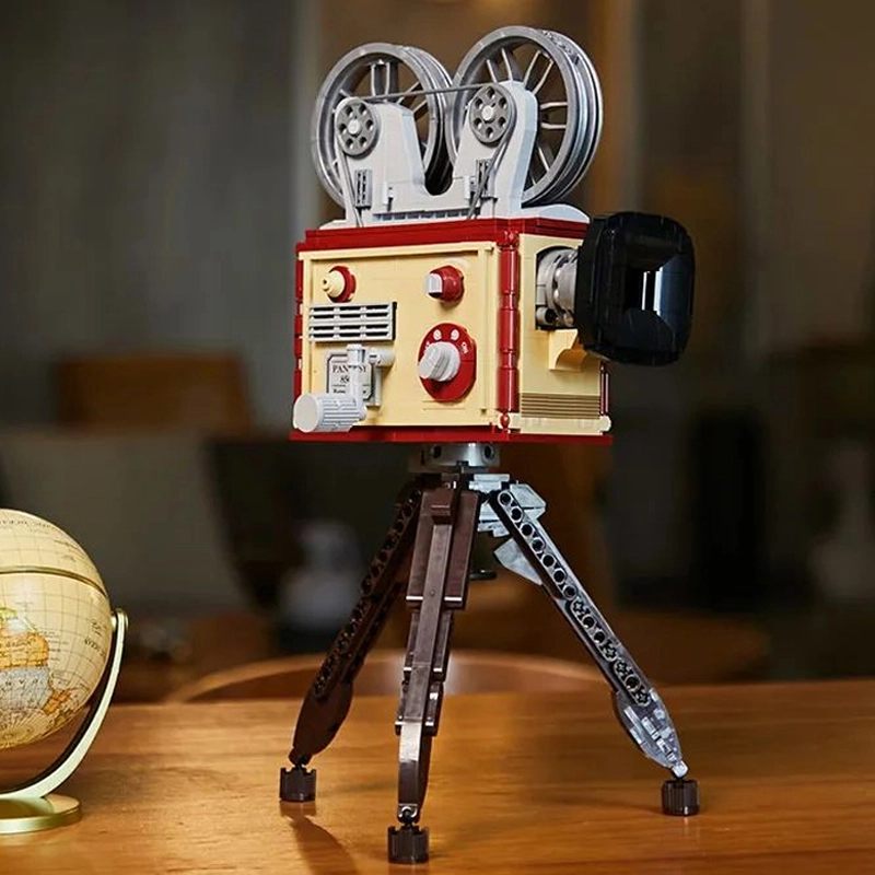 LEGO MOC Pantasy 85010 Vintage Projector Creator