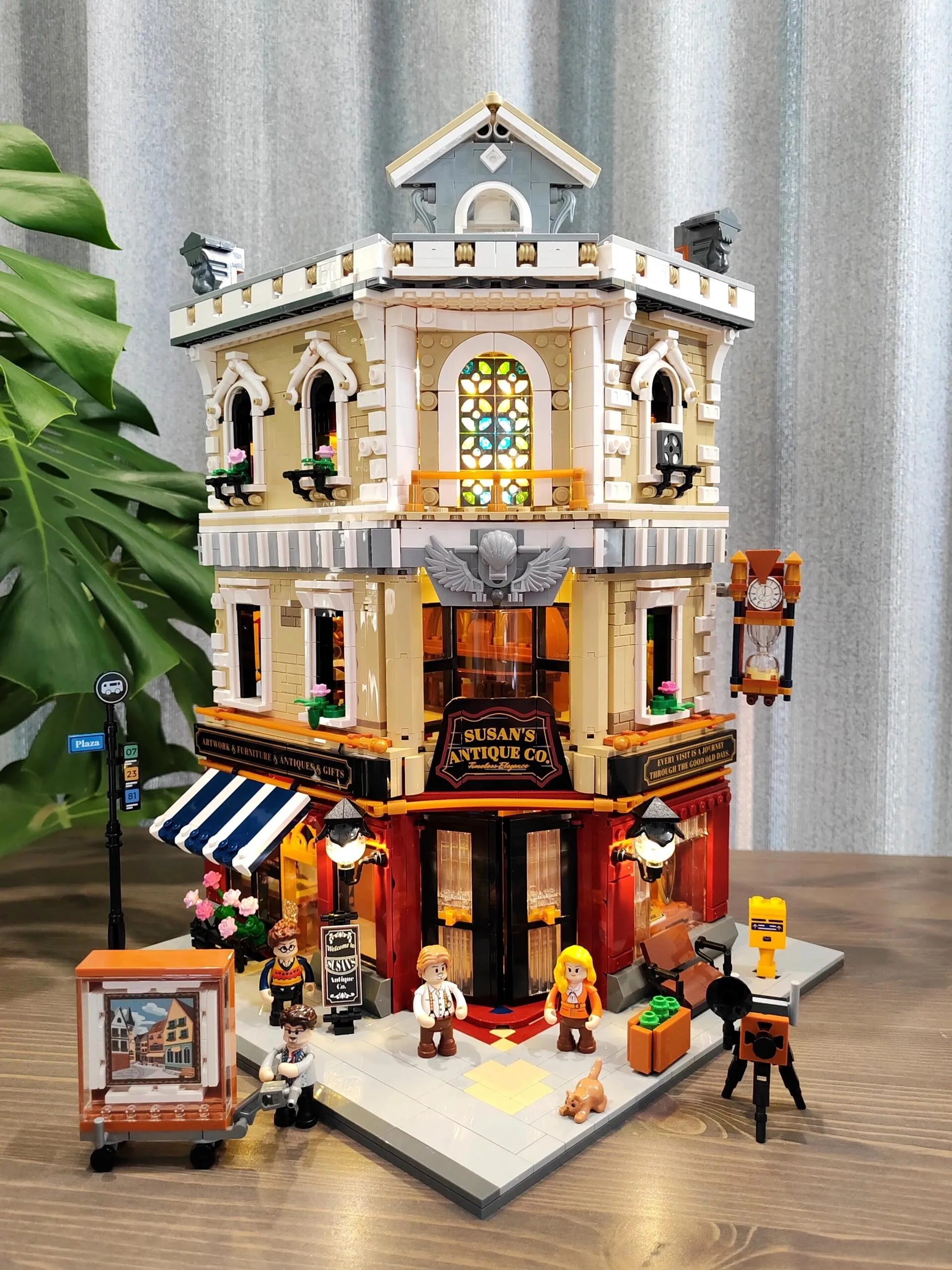 LEGO MOC FunWhole F9033 Antique Store Modular Buildings