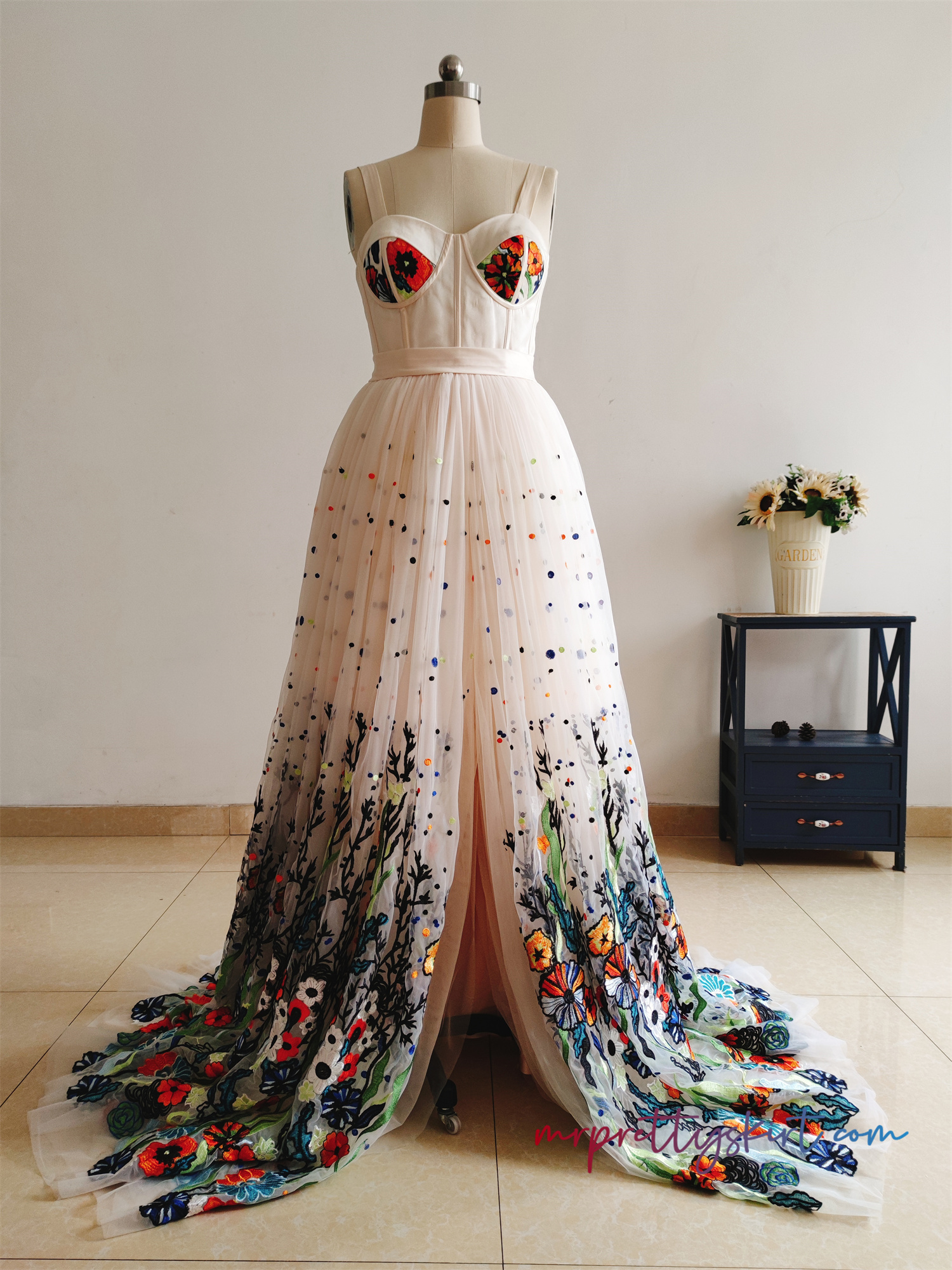Light Champagne Floral Lace Photo Shoot Dress