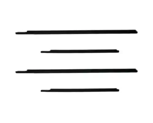 Toyota 68160-0D120 Door Molding