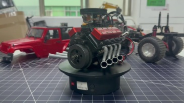 TOYAN Four-stroke V8 overhead valve water-cooled gasoline engine