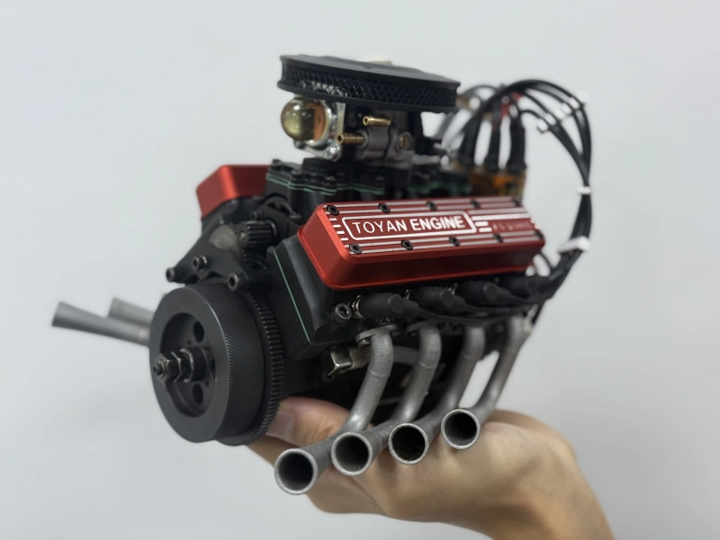 TOYAN Four-stroke V8 overhead valve water-cooled gasoline engine