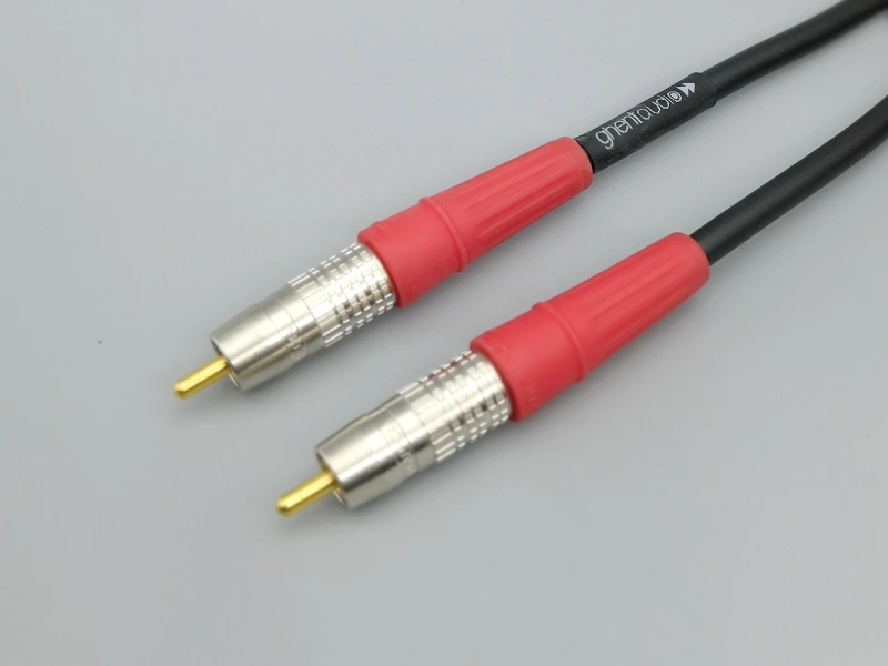 E08 --- Canare LV-61S True 75 Ohm Coax RCA Cable