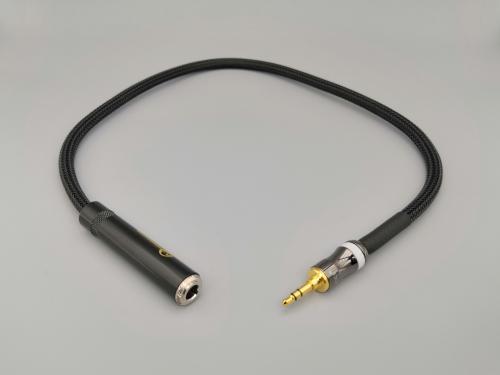 D10 --- 3.5mm TRS(M) to 6.35mm TS(M+M) 4N-OFC Y-Cable