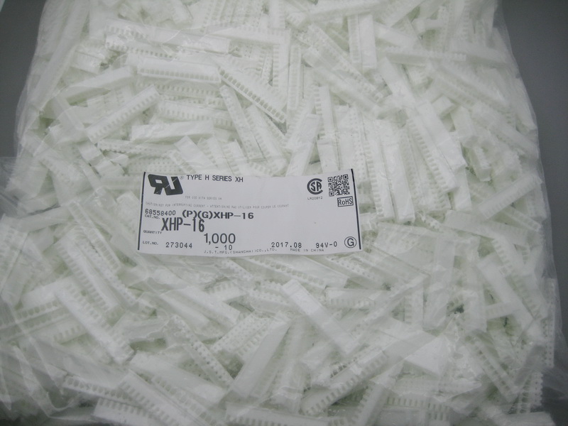 XHP-16 Housing & Contact (16-ways)