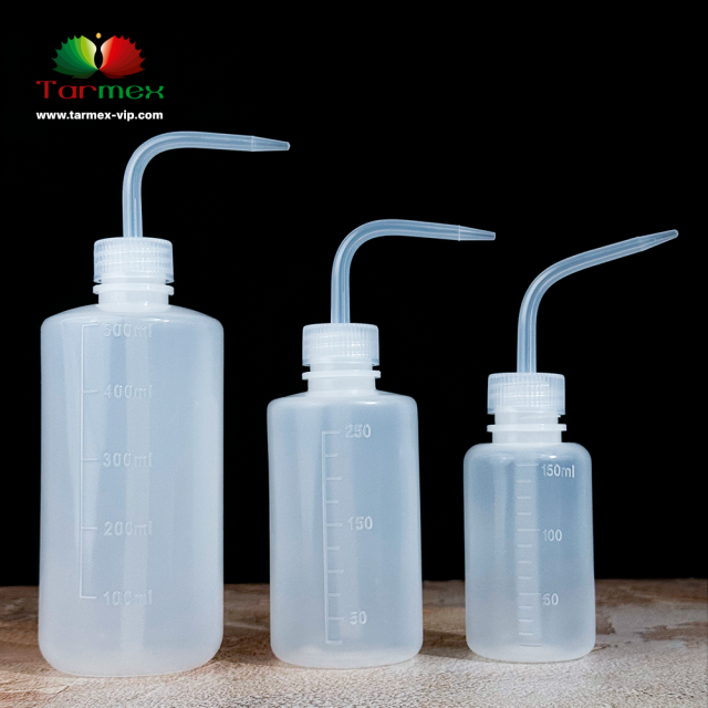 Piseta color negro y transparente