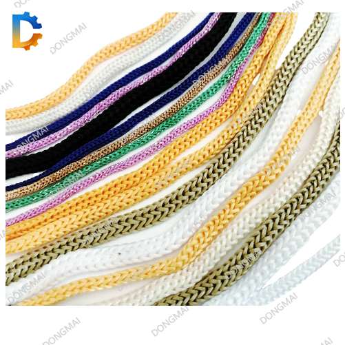 Small cord knitting machine