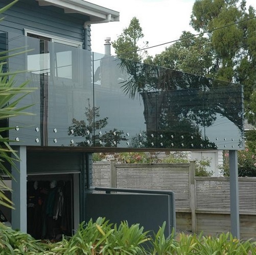 Stainless Steel Standoff Glass Railing Tinted Glass Railing Balcony