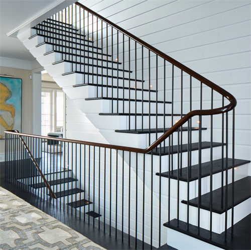 Vertical rod bar railing design