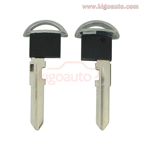 WAZSKE13D01 smart key blade for Mazda CX-5 emergency key insert