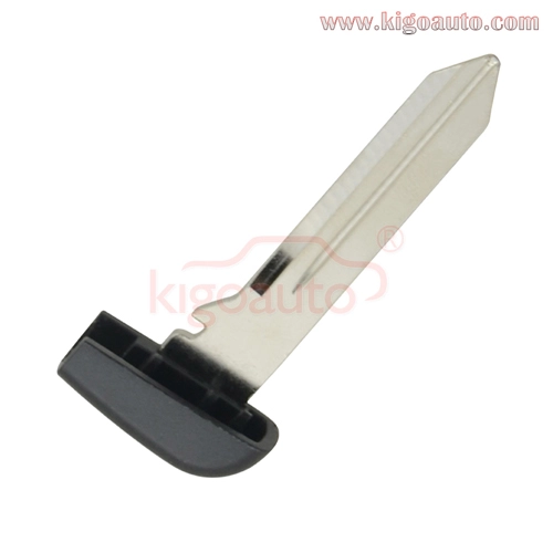PN 68200221AA Plastic head emergency key blade Y157 / Y159 for 2011 ...