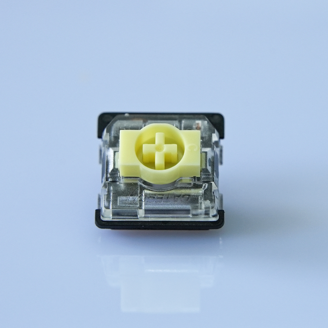 GATERON KS-33 Low Profile Banana Keyboard Switches, Tactile 65gf 3 Pin ...