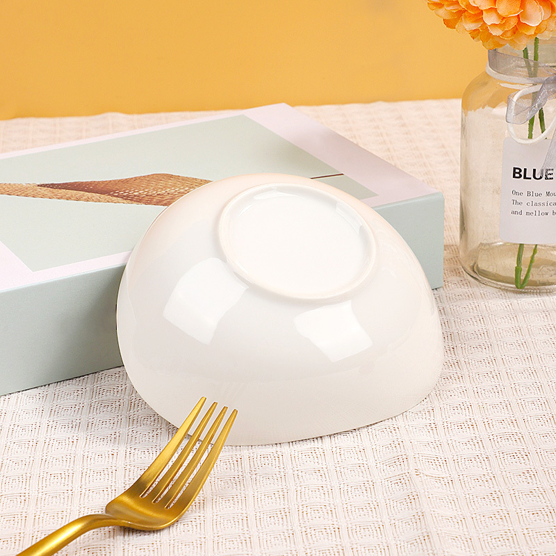 Rounded Triangle Bowl,Bowls